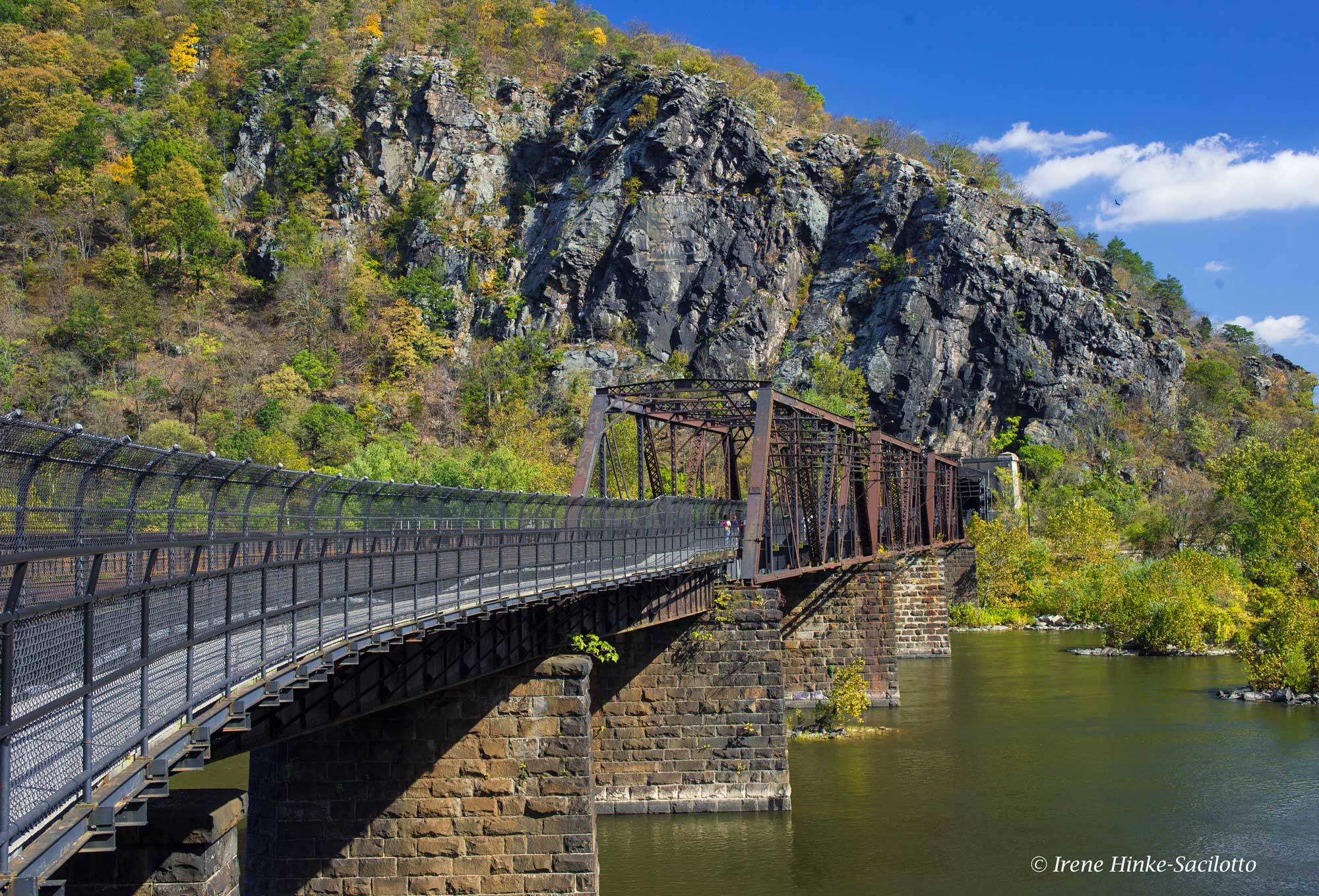 _1WV6783-1RailroadBridgeWEB - Osprey Photo Workshops and Tours